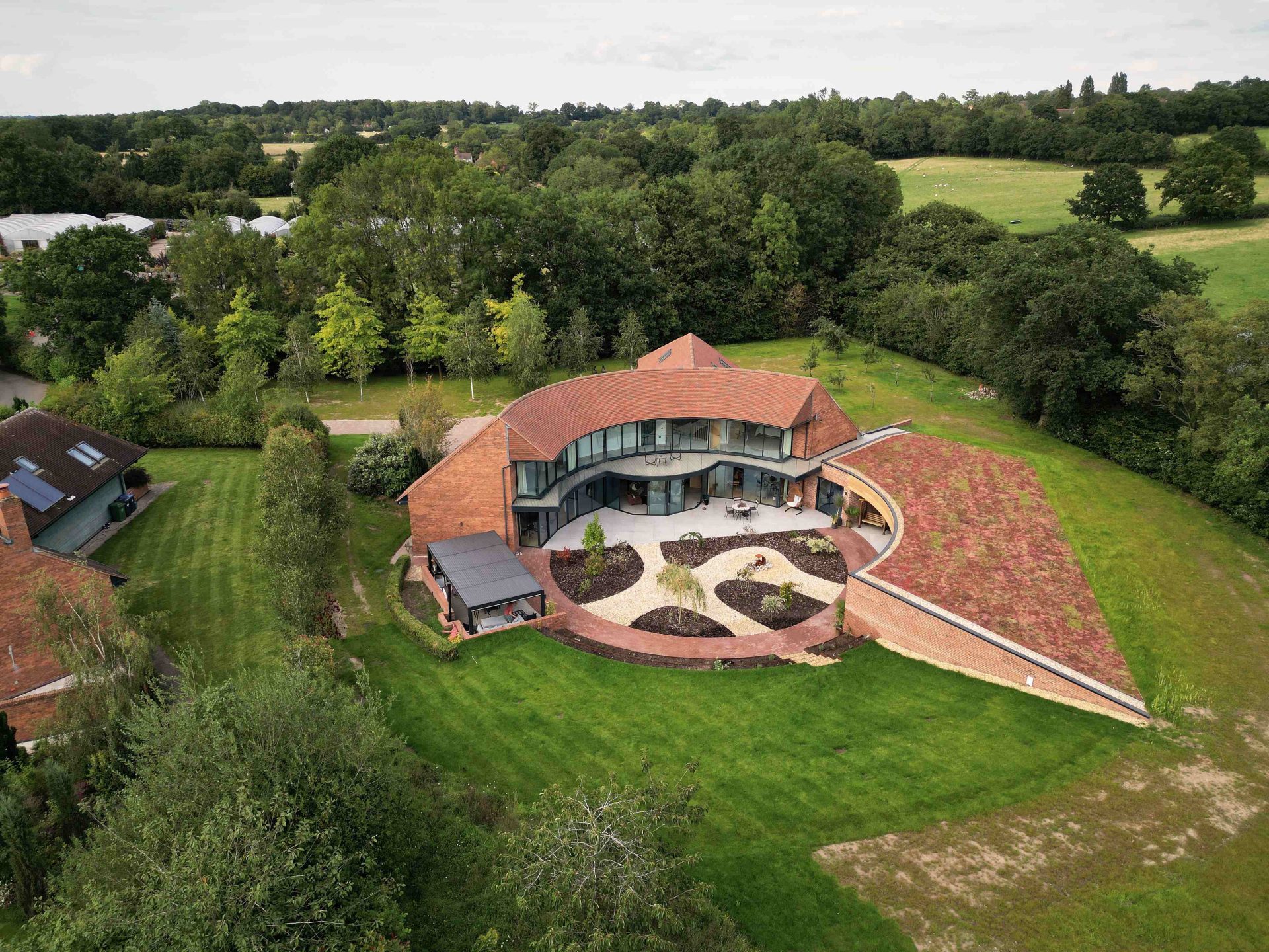 Multi-million pound curved eco house in Warwickshire to feature on ...