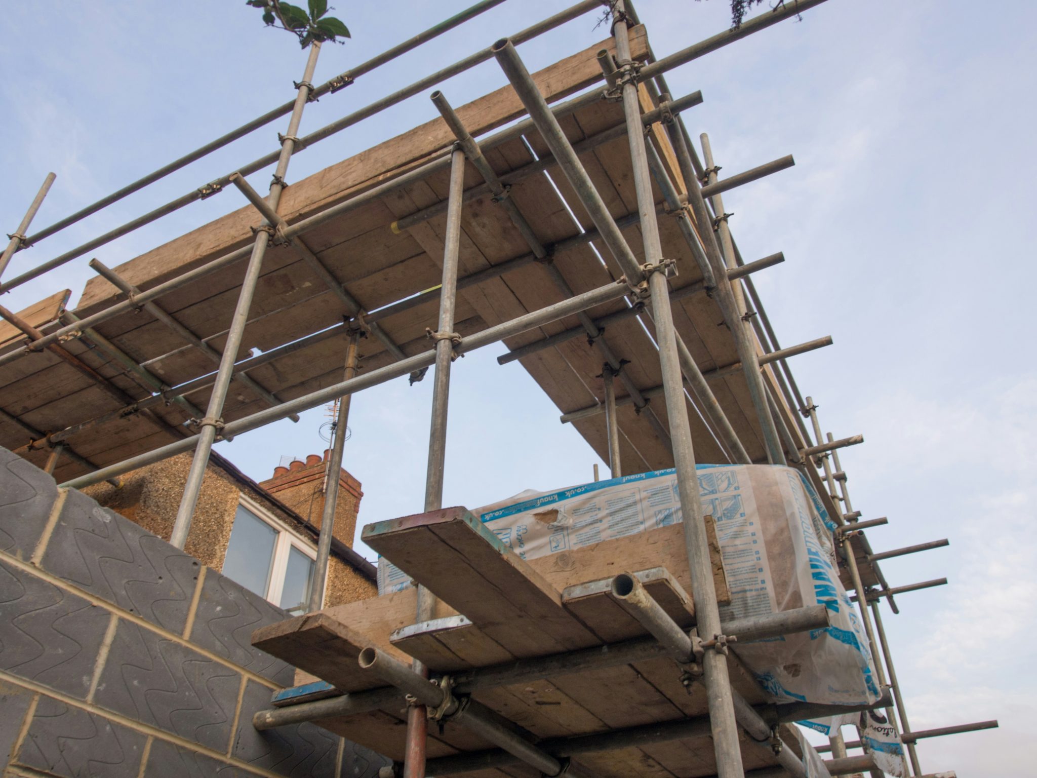 The Role of Scaffolding in Birmingham’s Construction Industry | PAD ...